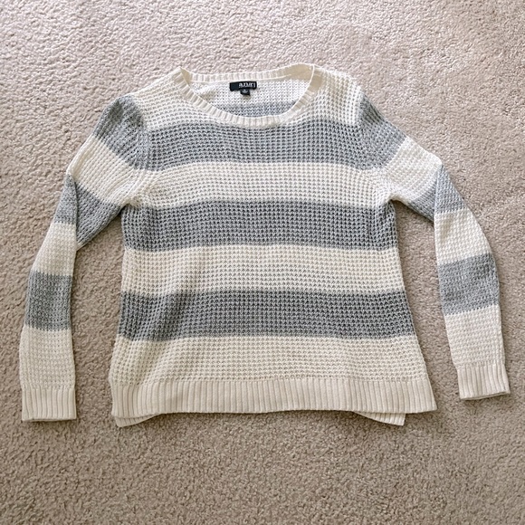 a.n.a | Sweaters | Ana A New Approach White And Gray Sweater | Poshmark